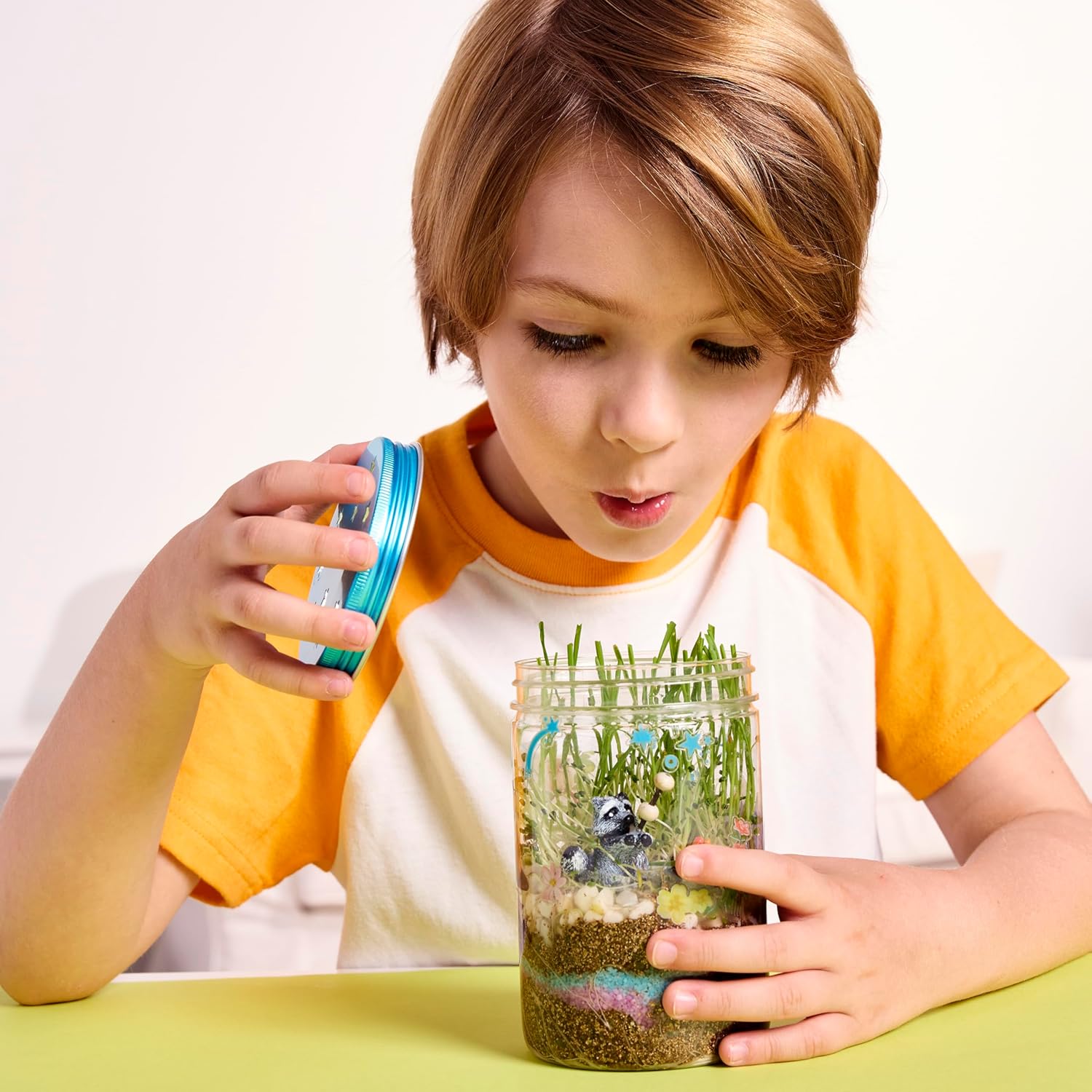 Grow 'N Glow Terrarium Kit Review - Mr Pakistan